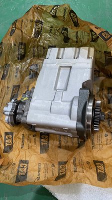 sell CAT 330C 330D C9 Fuel Injection Pump 319-0678 3190678(Email:bj-012@stszcm.com )