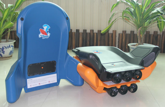 Children Self Propelled Water Board Swimming Tool Screw Type Propeller Installation
