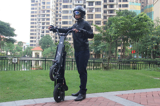 Super Cool Electric City Bike Aluminum Alloy LCD Light For Travel / Leisure