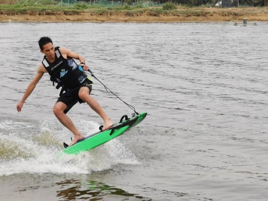 13HP Carbon Fiber Electric Powered Sea Scooter Adult Super Power Sea Electric Surfboard