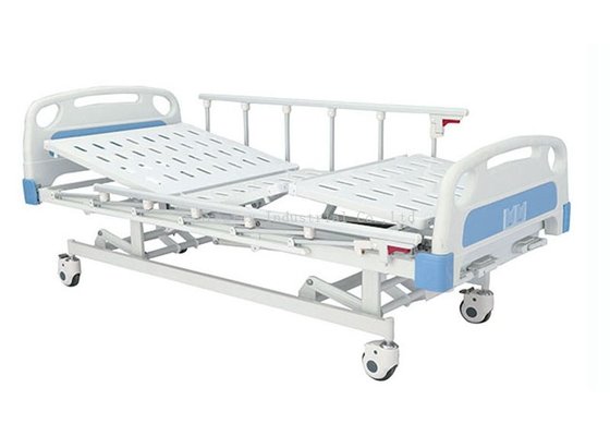 Foldable Metal 3 Crank Hospital Bed Hand Control Comfortable Removable Easy Cleaning