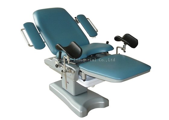 High Standard Gynecology Exam Chair For Childbirth / Gynecological Examining
