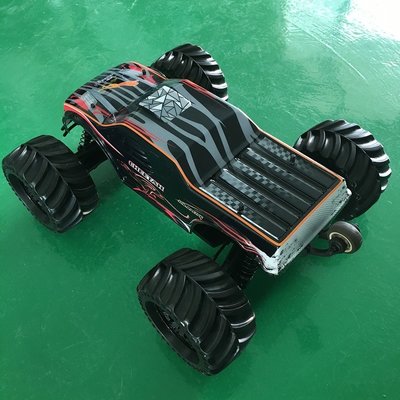 Durable Electric Brushless RC Car With  High Torque 15KG Metal Gear Steering Servo