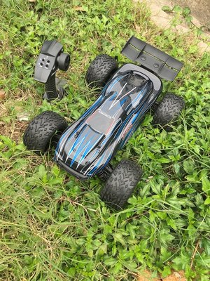 4WD 1/10th 19.9 Inch Brushless  Waterproof ESC 80A  Electric RC Car  Model Blue Color