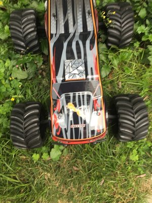JLB 1/10 Scale Brushless 4WD Electric RC Car Can Violence Somersault