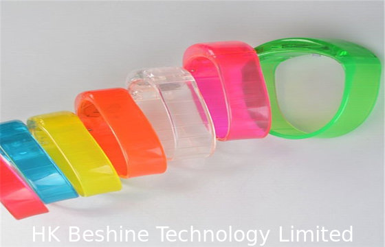 Voice Activated Customized Glow in the dark wristbands For Runner