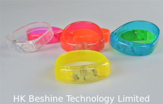 Voice Activated Customized Glow in the dark wristbands For Runner