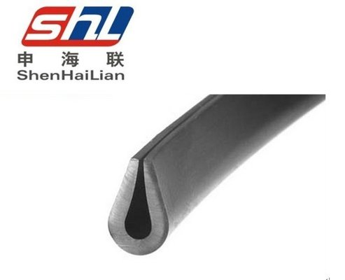 70 Shore EPDM U - Shaped Rubber Seal For UPVC Door , Rubber Weather Sealing