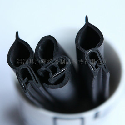 Shockproof EPDM Sealing Strip Anti-Ultraviolet For Mechanical And Electrical