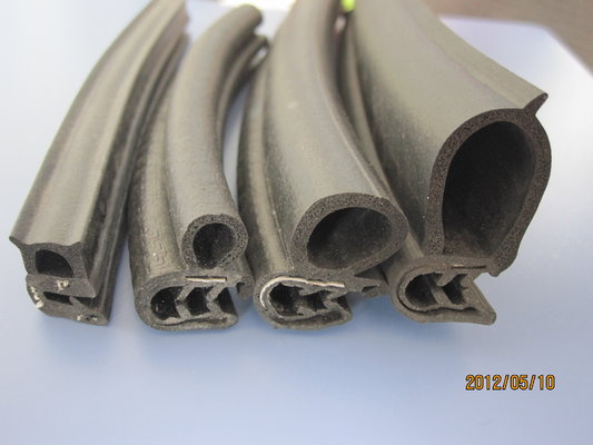 Electrical And Sgs Approval Pvc / Epdm Sealing Strip Waterproof