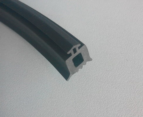 Weather Resistant Door Rubber Seal , Epdm Glass Curtain Wall Rubber Seal Strip