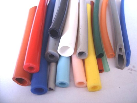 Tubular Colorful Silicone Sponge Extrusion / Silicon Protecting Foam Tube