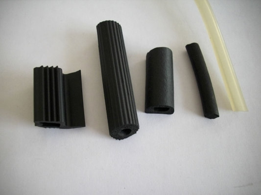 High Density Foam Extruded Rubber Parts Fire Resistant Rubber Strip For Protect