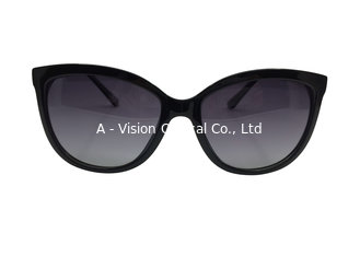 China Classic acetate sunglasses accessories for Women UV protection 400 supplier