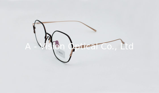 Fashion Womens Eyeglass Frame pure Titanium Super high quality 2019 new designer supplier