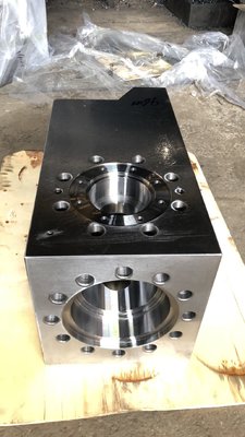 DRILLMEC 9T1000 Triplex mud pump fluid end modules assy