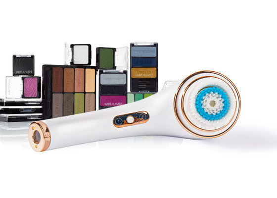 Radiant Cleanse Facial Cleansing Brush For Sensitive Skin , Face Brush Scrubber