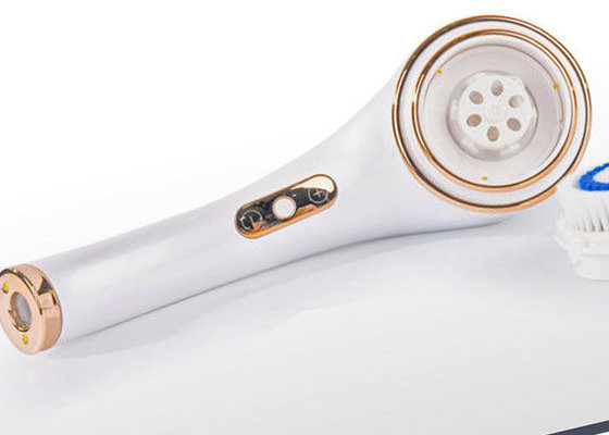 Smart Electric Facial Cleansing Brush Sensitive Skin Deep Cleansing Smoother