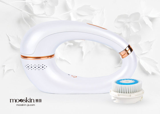 Handle Electronic Skin Cleansing Device Prevents Acne and Pimple Outbreak