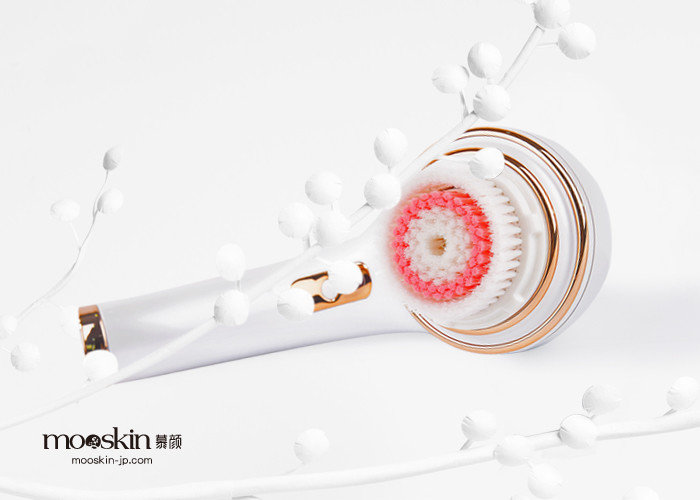 Loosen Dirt Automatic Facial Power Brush Washer Waterproof For Cleansing
