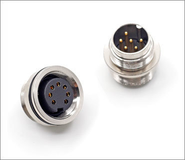 M16 Socket Electrical Wire Connectors Front / Panel Mount Ce Rohs Certificated