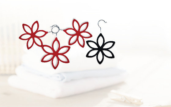 Space Saving Flower Velvet Scarf Hanger Yellow / Black Velvet Clothes Hangers