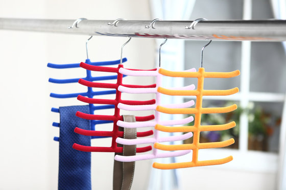 Six Layers Luxury Non - Slipping Velvet Flocked Clothes Hangers Organise Ties