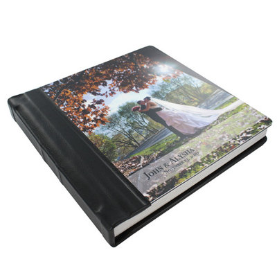 El álbum de foto de portada de acrílico único moderno 8 x 8 reserva para el cumpleaños del bebé