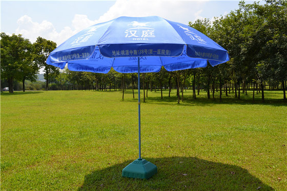 UV protégez le bleu protégeant du vent imprimé par écran polychrome 3m de parapluie de plage