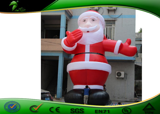 Huge Inflatable Holiday Decorations Santa Claus For Advertising 2 - 3 Years Warranty