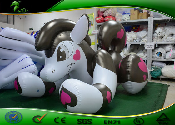 Full 0.4mm PVC Inflatable Cartoon Characters Wolf Cartoon With Red Heart Printing