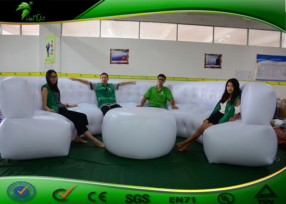 4 M Inflatable PVC 0.4mm Durable Inflatabe Furniture White Sofa For Events