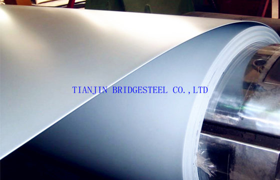 、600mm - 1250mm のための BS1387/ASTM A53 の熱い浸された電流を通された鋼鉄コイル屋根を付けること