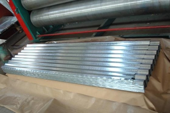 熱い浸された GI は JIS G3302 の標準に屋根を付ける鋼板/金属を波形を付けました