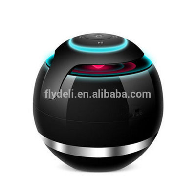 2018 Hot selling mini portable blue tooth speaker with led light