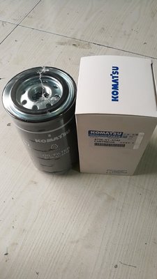 Hot sale PC200-8 excavator spare parts filter element 6736-51-5142 NEW FILTER