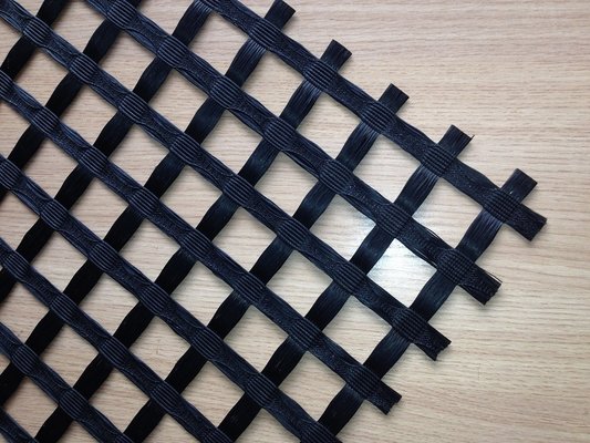50KN/M - 200KN Retaining Wall Reinforcement Mesh , Pavement Reinforcement Fiberglass Geogrid