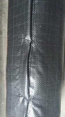 80g - 600g Polypropylene Woven Geotextile Fabric White / Black Color Grass Root Protection