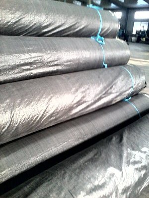 Heavy Duty PP Material Woven Geotextile Fabric , Sun Resistant Weed Suppressing Membrane