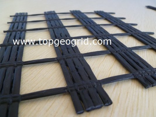 300 - 30KN/M Heavy Duty Polyester Geogrid Fabric For Asphalt Reinforcement / Retaining Wall