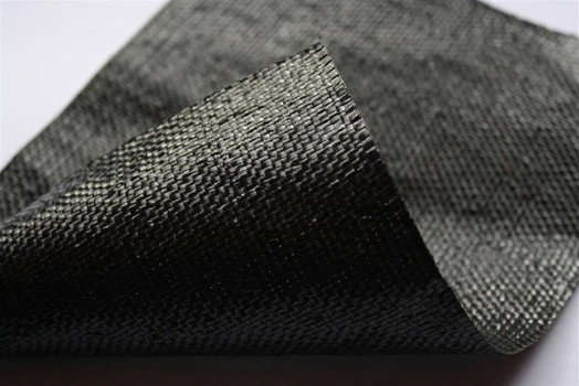 Heavy Duty PP Material Woven Geotextile Fabric , Sun Resistant Weed Suppressing Membrane