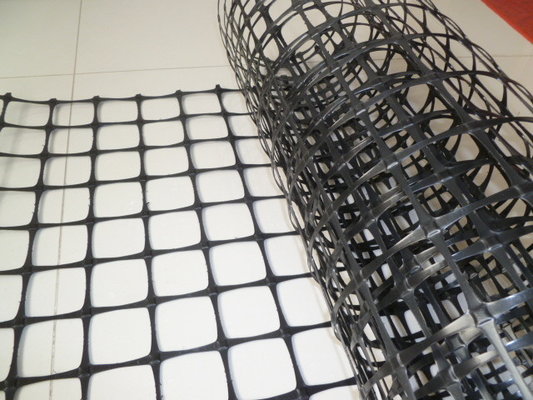 Reinforced Soil Retaining Wall Geogrid , Heavy Duty Geogrid Reinforcing Fabric