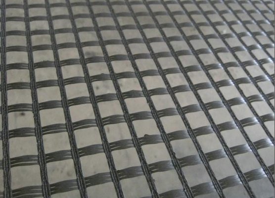 30KM - 1000KN Asphalt Reinforcement Self Adhesive Fiberglass Geogrid