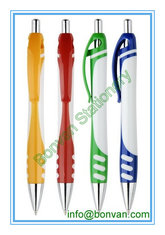China retractable fashion gift promotional ballpen supplier