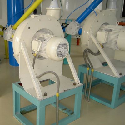 Flour Insect Eggs Entoleter Impact Machine Application in gravity spouting or in a pneumatic pressure line in flour mill
