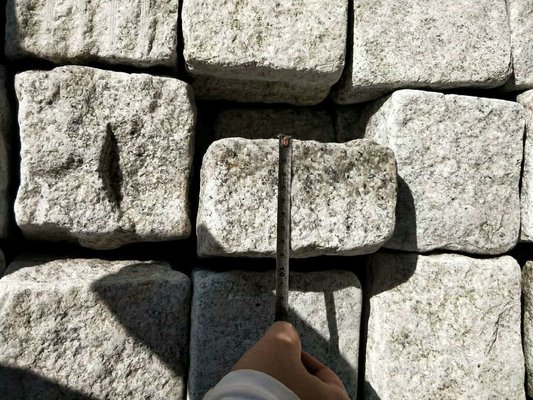 Outdoor Residential Granite Paving Stones / Laying Granite Paving Slabs