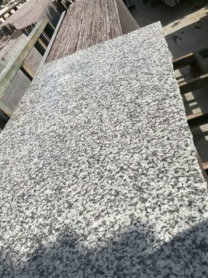 Grooved G439 Granite Stone Tiles , Granite Kitchen Countertops