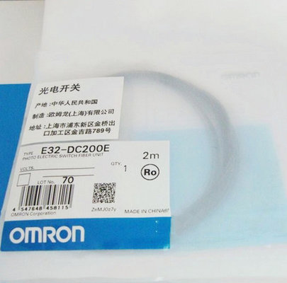 Omron Through Beam Fiber Unit E32-DC200E