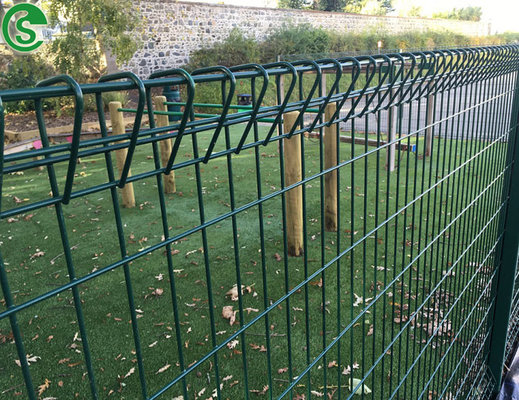 Boulevard fenceing panels powder coated white green wire brc fence indonesia