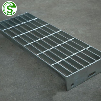 Metal building materials hot dipped galvanized steel grating for stair treads